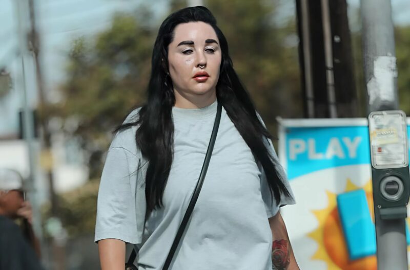 Ela era uma atriz popular, mas começou a se envolver com substâncias ...